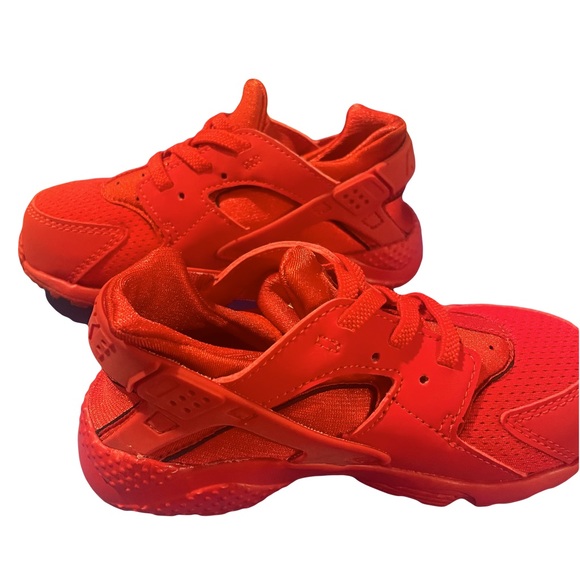 Nike | Shoes | 9c Nike Red Huaraches | Poshmark